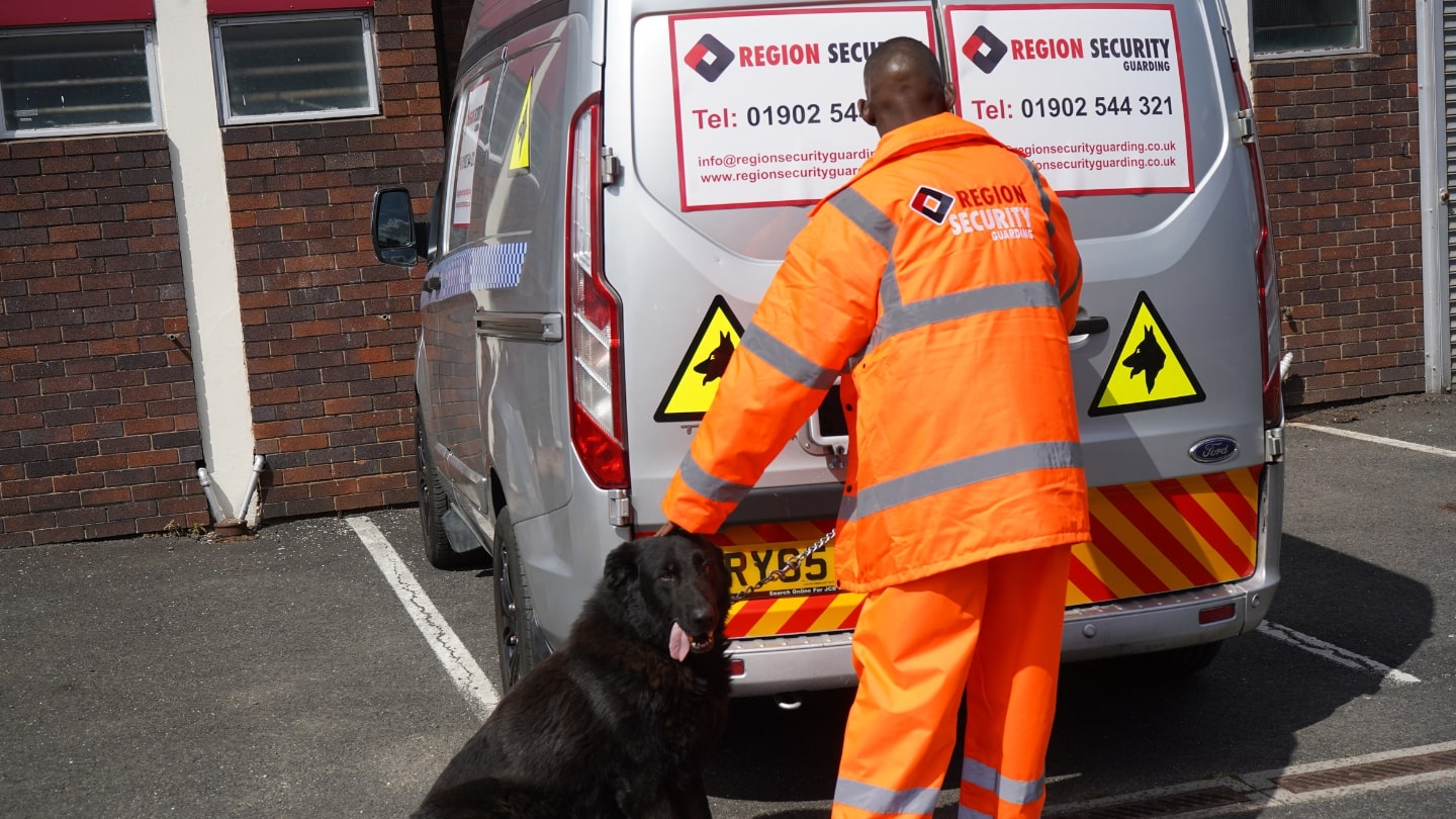 The Benefits Of Using Security Dogs | Region Security
